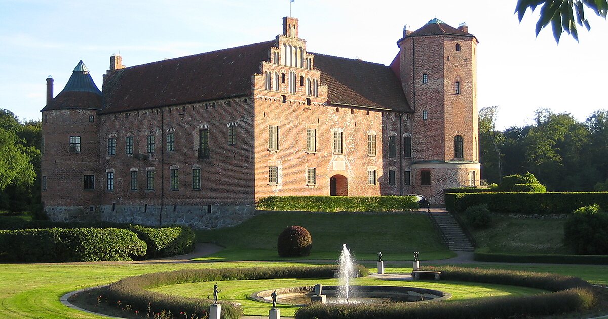 Torup Castle in Bara