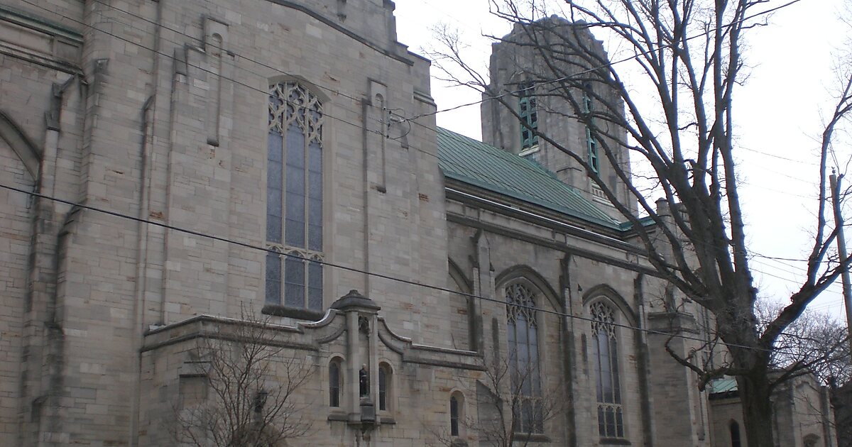 Blessed Sacrament Catholic Church in The Glebe, Ottawa, Canada | Tripomatic
