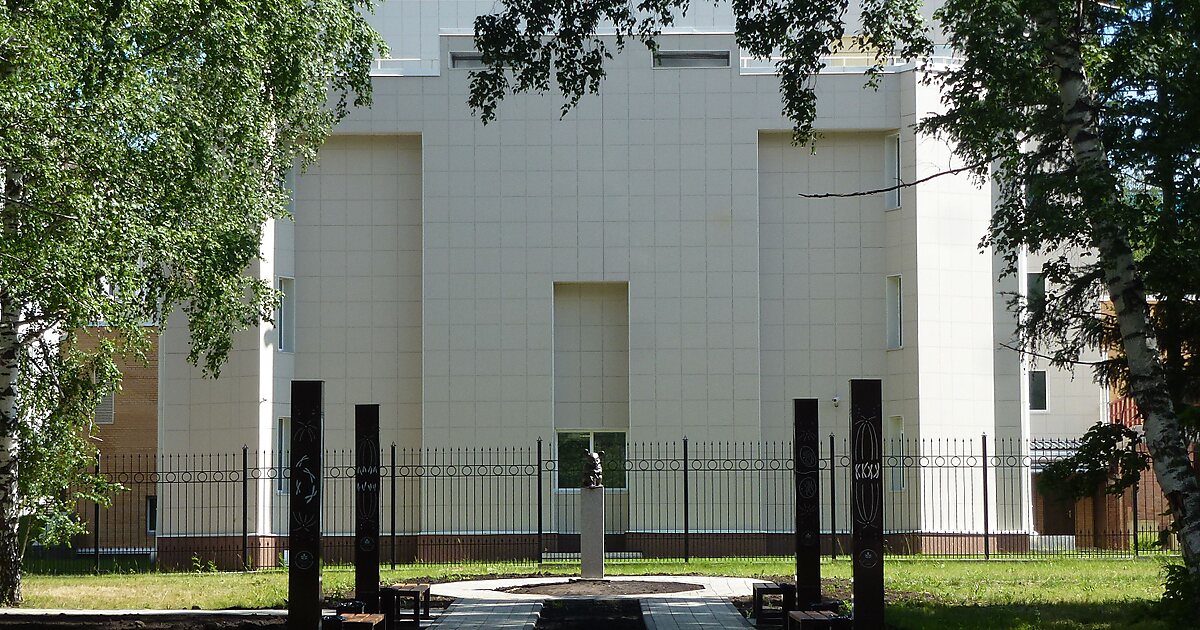Monument to the laboratory mouse in Novosibirsk, Russia | Tripomatic