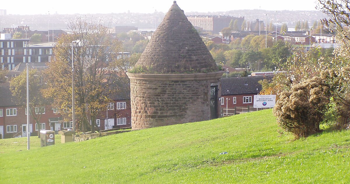 Everton Lock-Up in Everton, Liverpool, UK | Sygic Travel