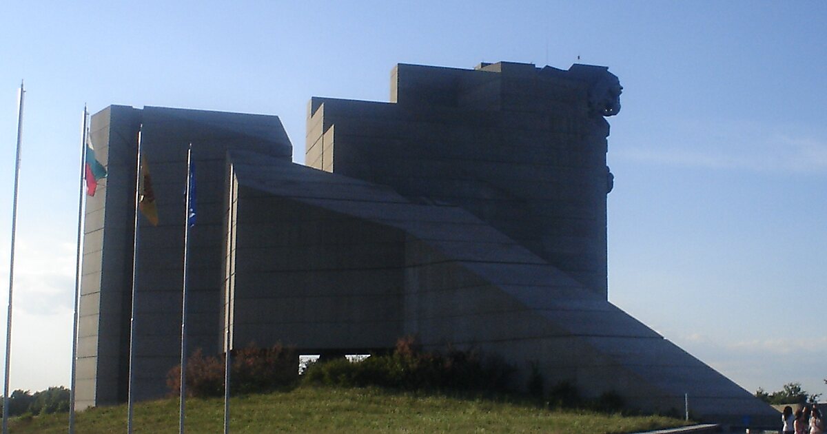Monument to 1300 Years of Bulgaria, Shumen in Shumen, Bulgaria | Tripomatic