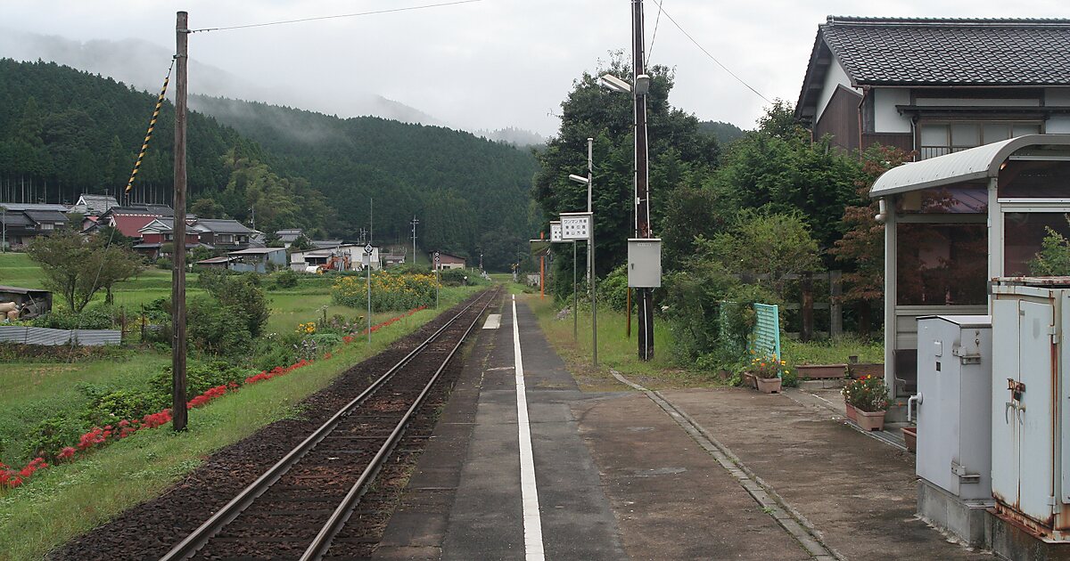 Haji in Chizu, Tottori, Japan | Tripomatic
