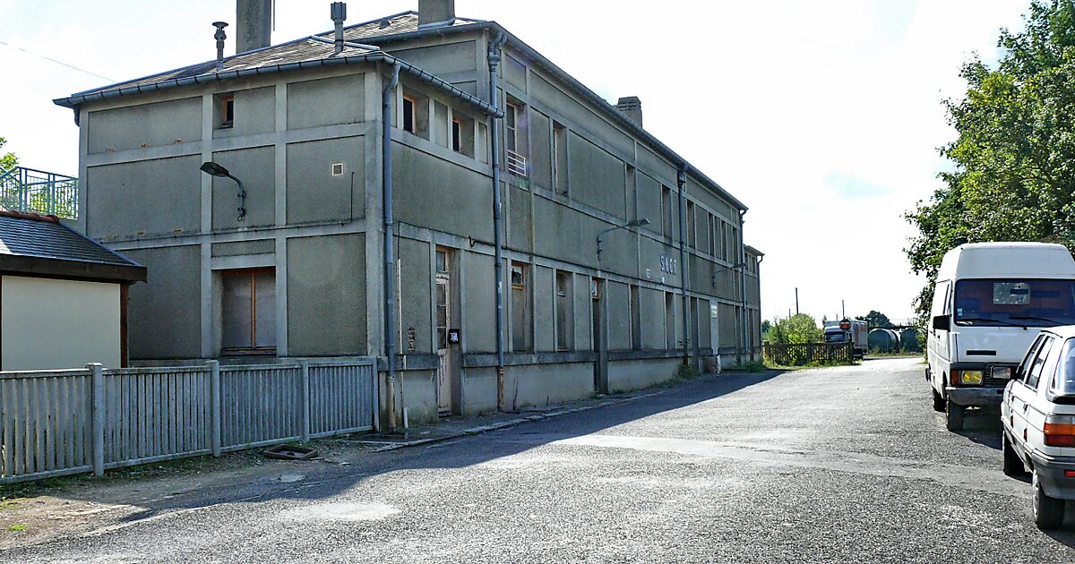 Boves station in Boves, France | Tripomatic