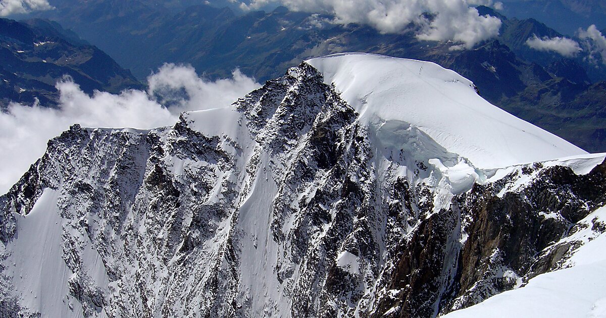 Vincent Pyramid in Gressoney-La-Trinité, Italy | Tripomatic