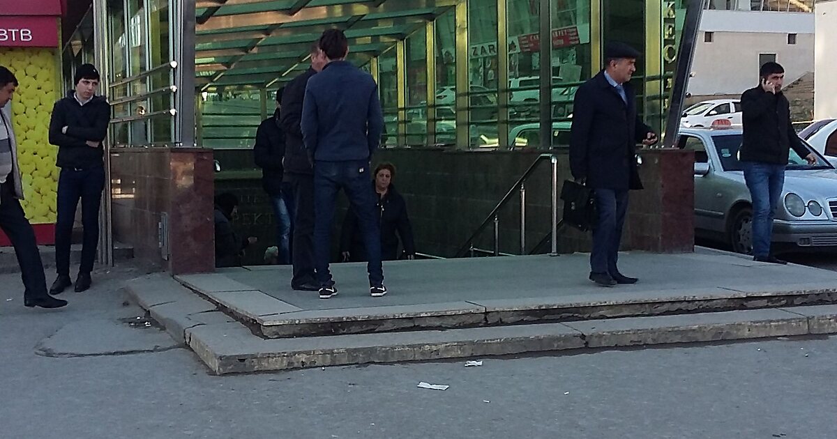 Azadliq prospekti in Baku, Azerbaijan | Tripomatic