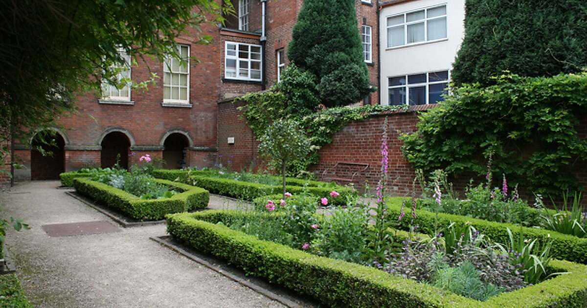 Pickford's House Museum in Derby, UK | Tripomatic