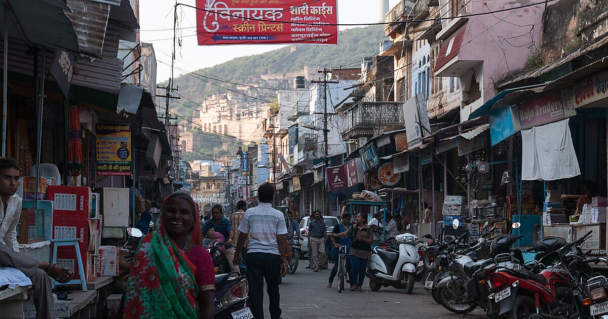 Sadar Bazaar in Agra, India | Tripomatic