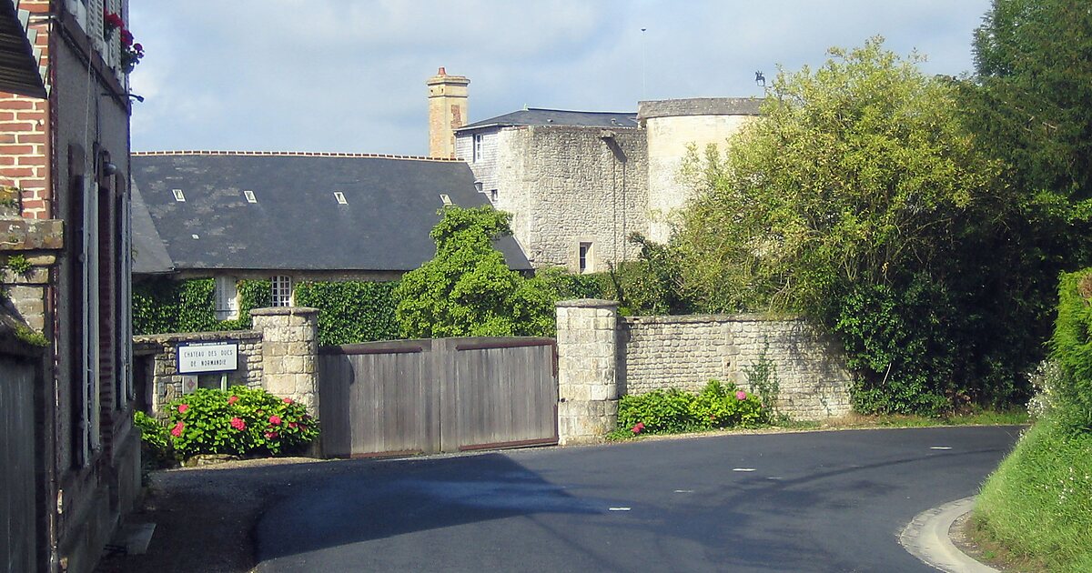 Château de Bonneville-sur-Touques - Bonneville-sur-Touques, France ...