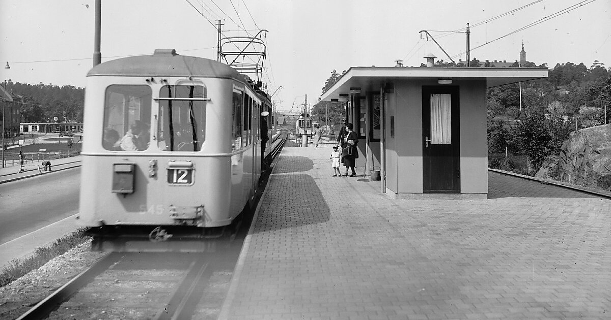 Alvik metro station