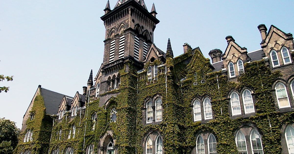 Daniels Building in University—Rosedale, Toronto, Canada | Tripomatic