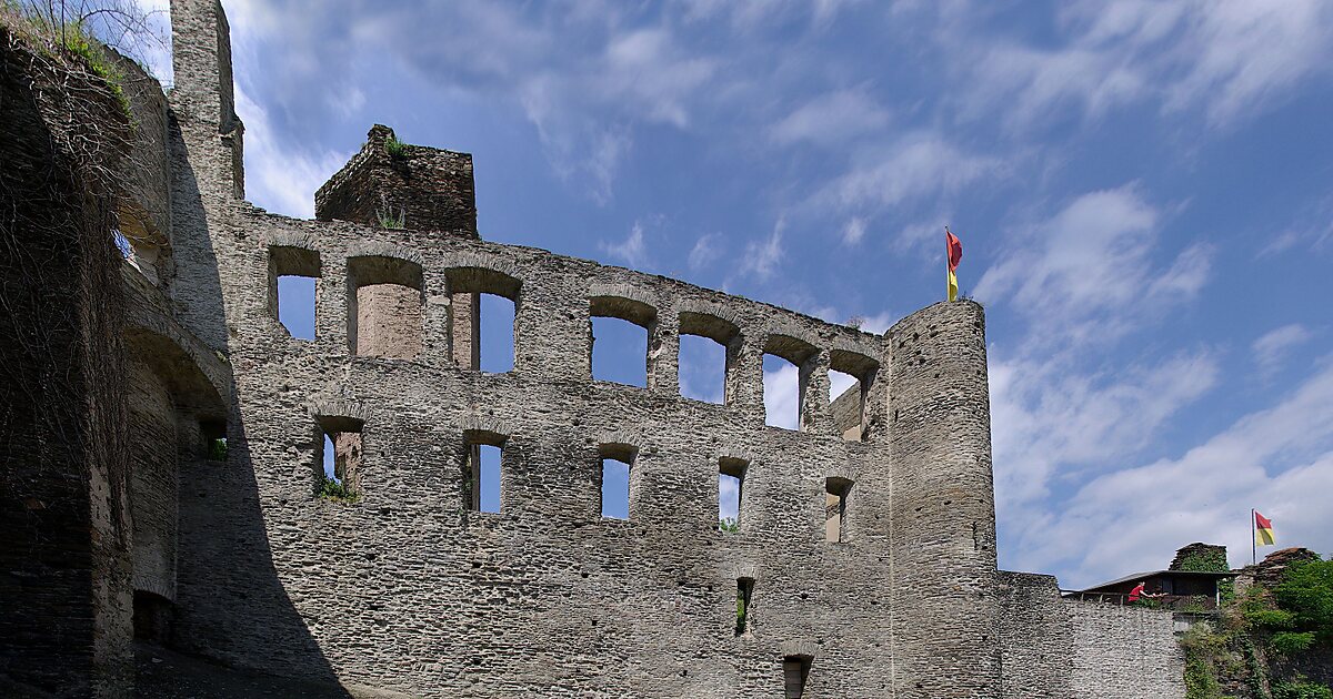 Metternich Castle in Beilstein, Deutschland | Tripomatic