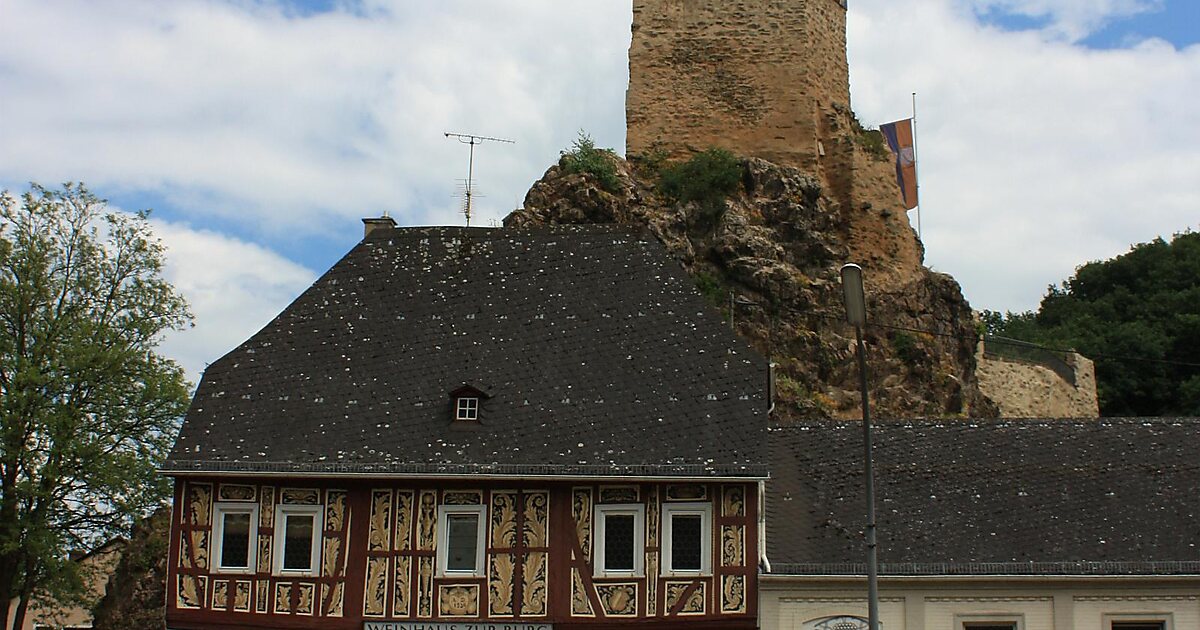 Frauenstein Castle in Wiesbaden