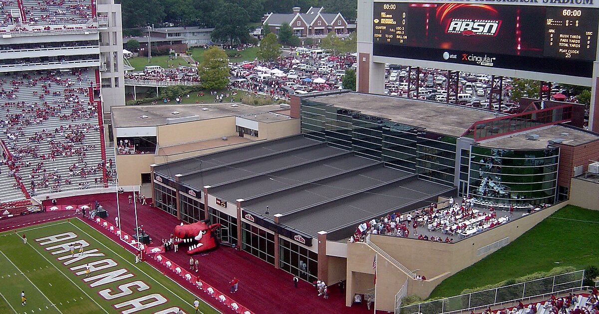 Donald W. Reynolds Razorback Stadium in Fayetteville, Arkansas, United ...