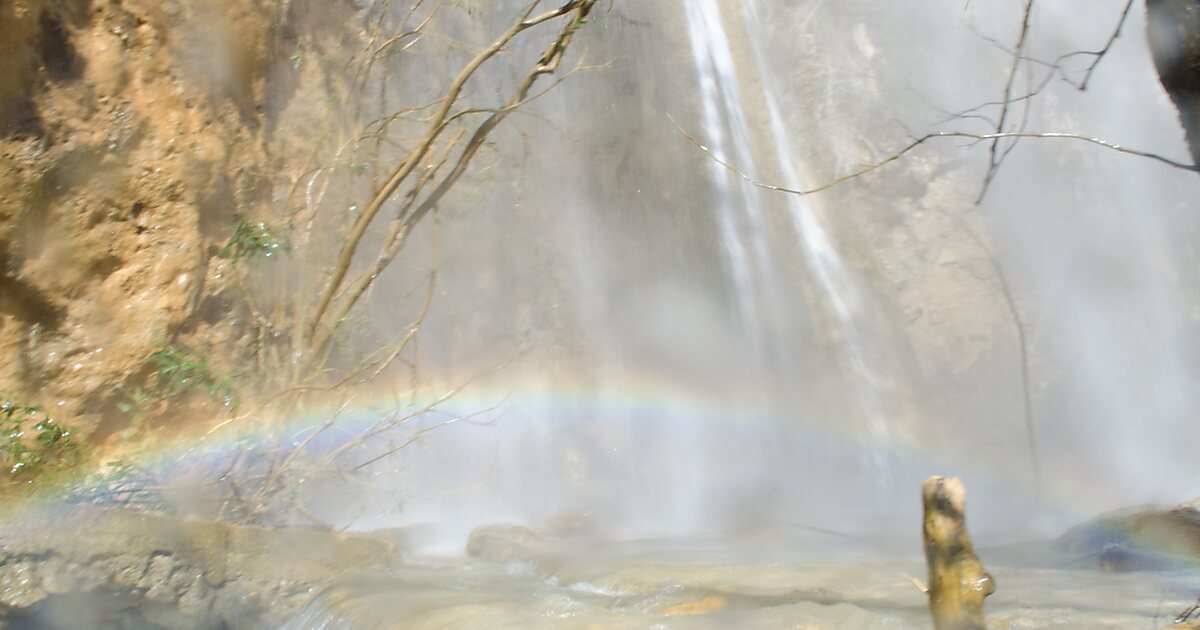 Mylonas waterfall in Crete, Ellada | Tripomatic