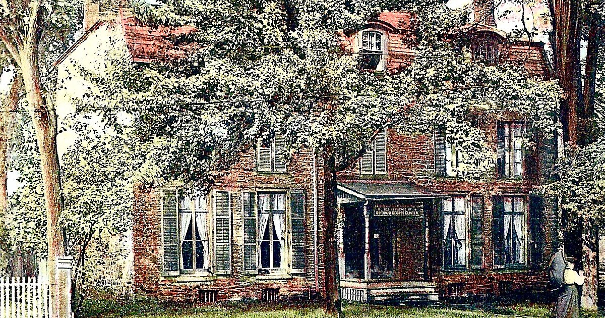 Clinton House in Poughkeepsie, New York | Tripomatic