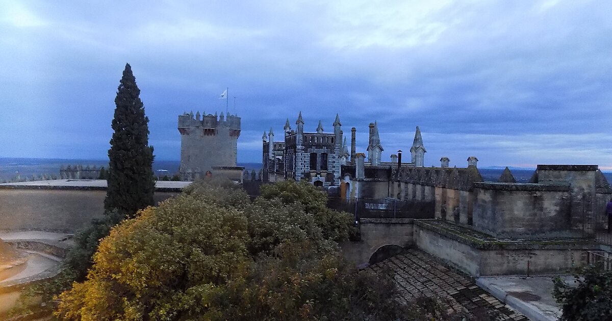 Castelo de Almodóvar del Río em Almodóvar del Río, Espanha | Tripomatic