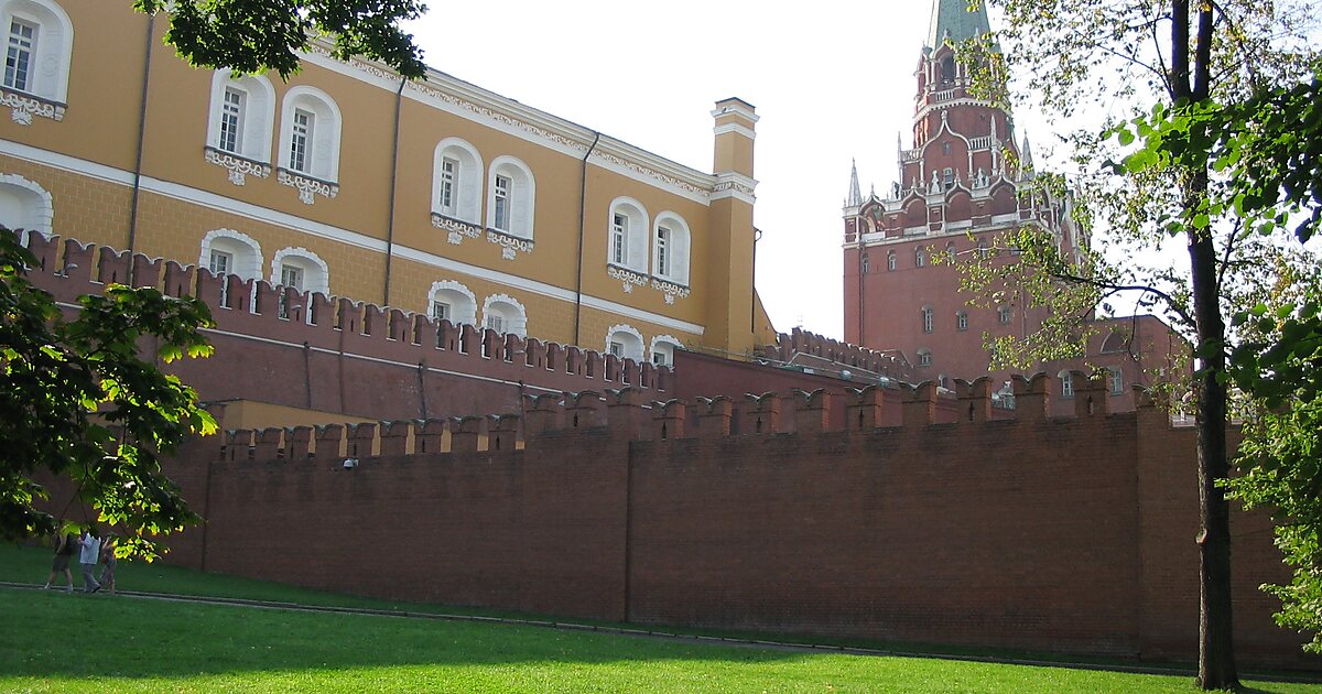 Alexander Gardens in Tverskoy District, Moskva | Tripomatic