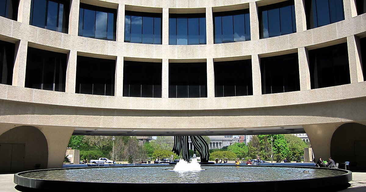 Hirshhorn Museum and Sculpture Garden in Washington, United States ...