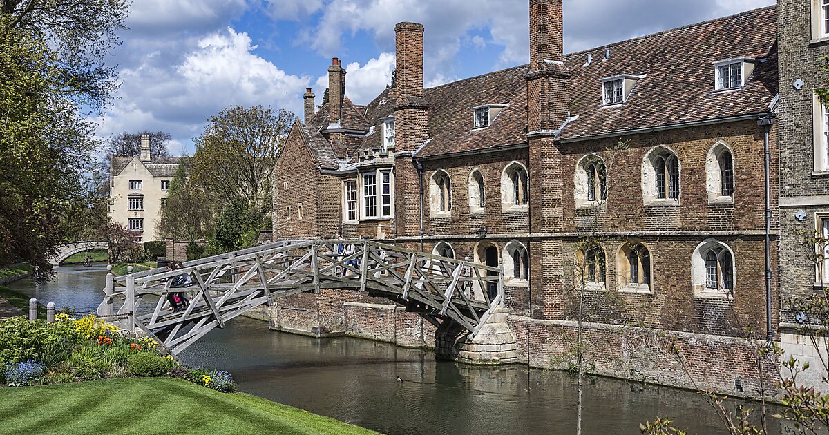 Mathematical Bridge in Cambridge, UK | Tripomatic