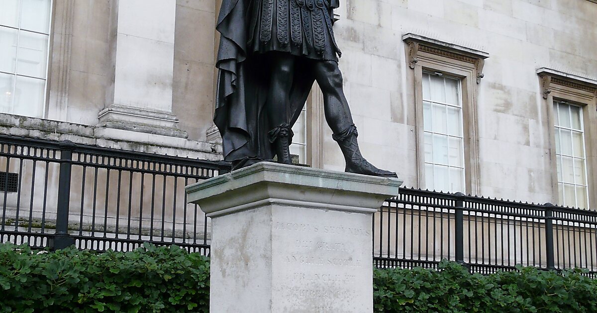 Statue of James II