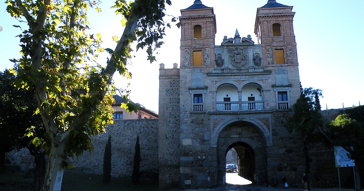 Cambrón Gate in Toledo city