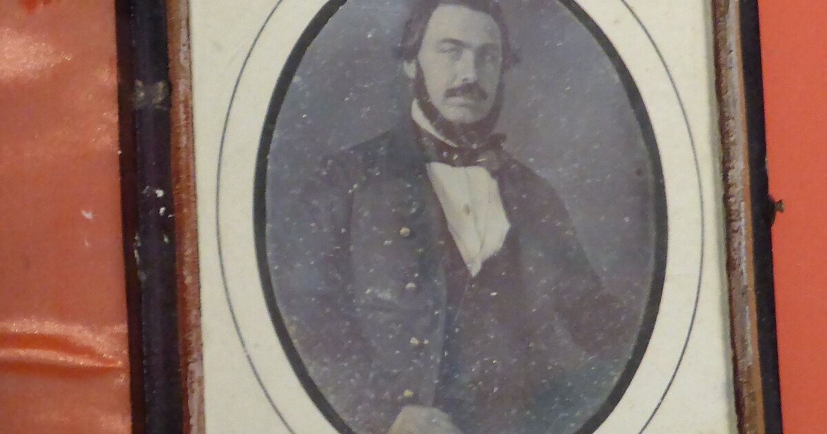 Manuel Rodríguez Erdoíza in Providencia, Santiago, Chile | Tripomatic