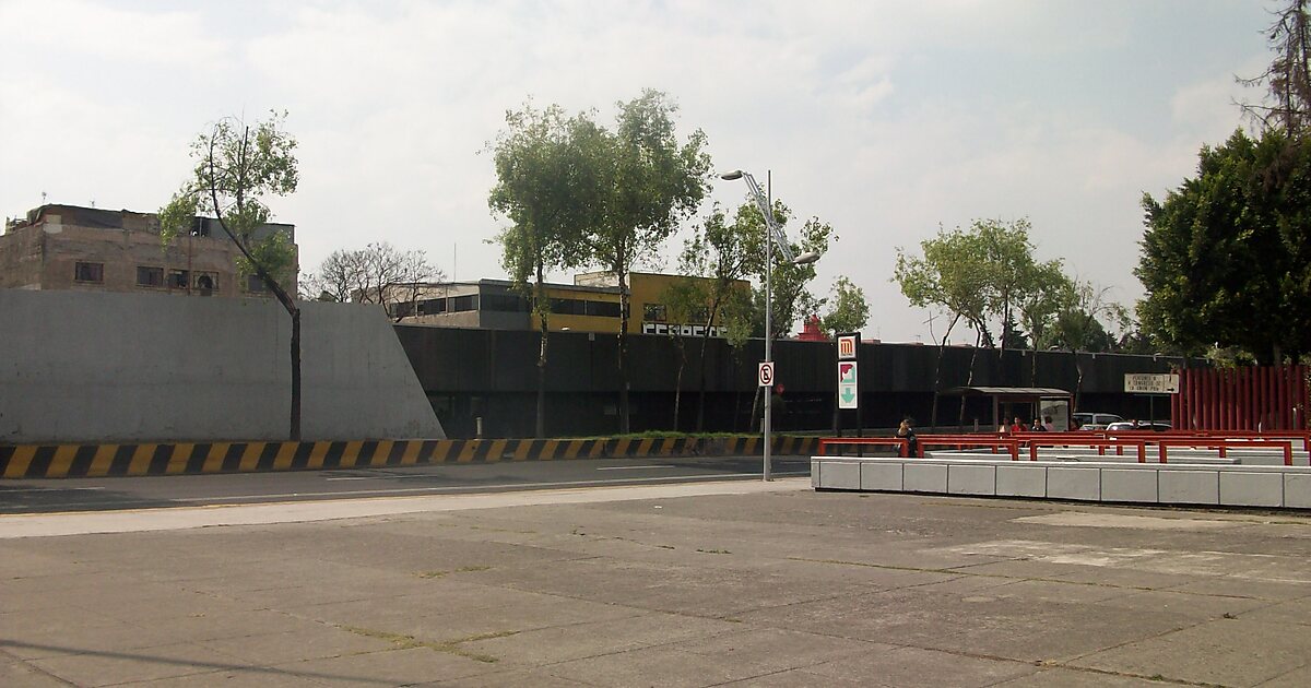 Metro Candelaria in Mexico City | Tripomatic