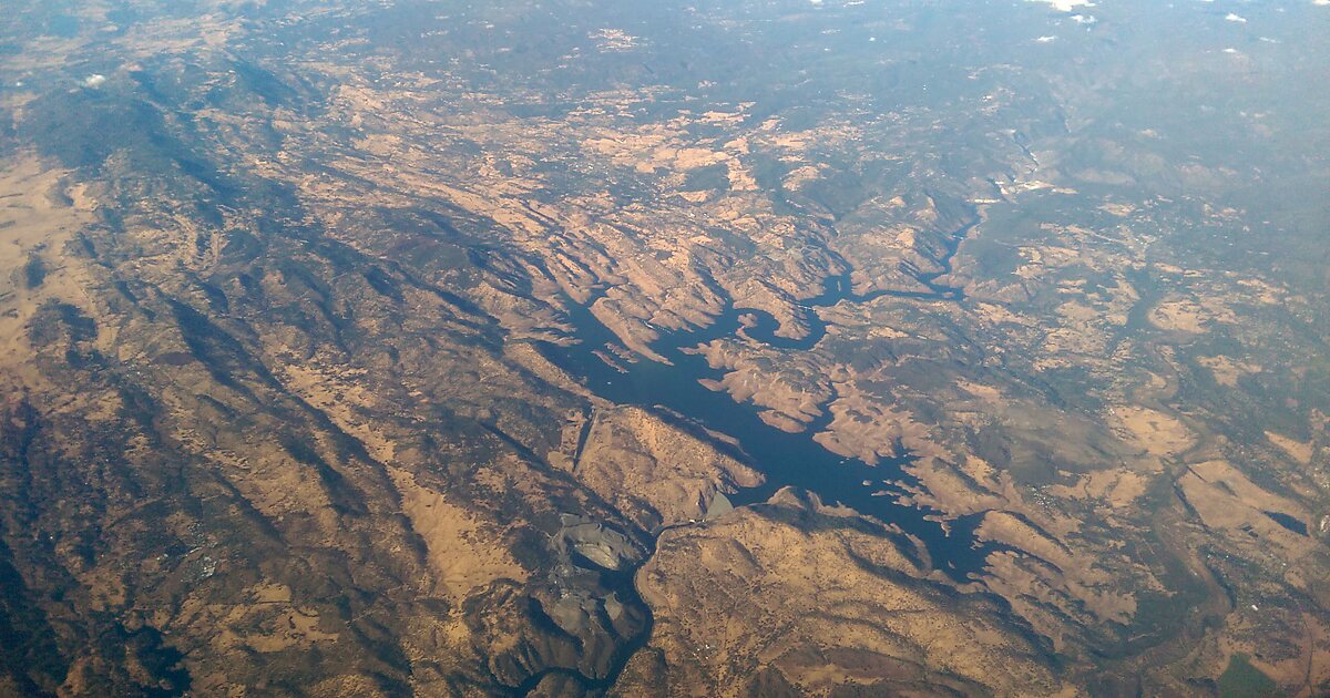 New Melones Lake in California, United States | Tripomatic