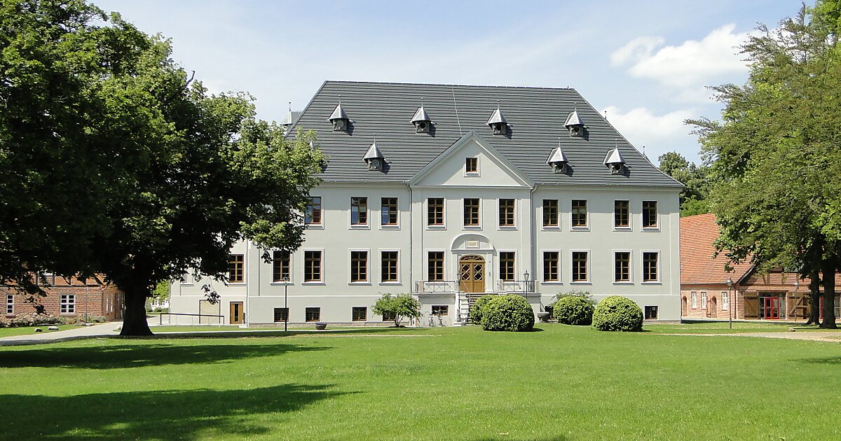 Dobbertin Abbey in Mecklenburg-Vorpommern, Deutschland | Tripomatic
