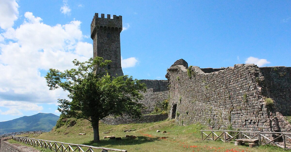 Fortress of Radicofani in Radicofani, Italy | Tripomatic