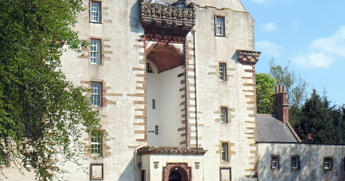 Craigston Castle in Edinburgh, UK | Tripomatic