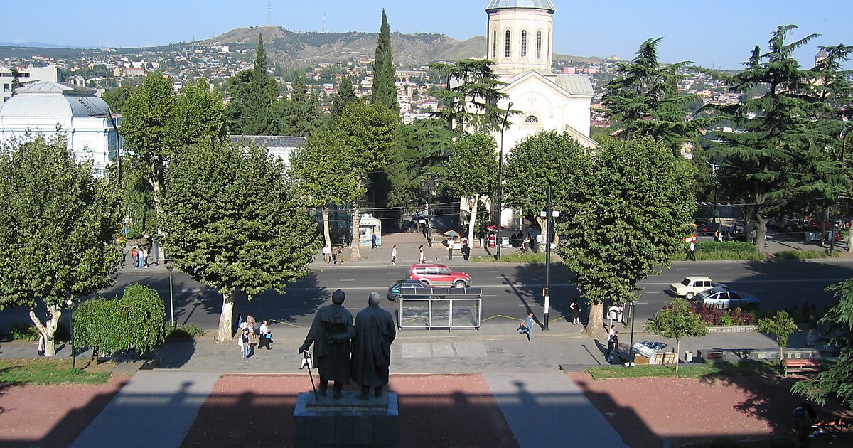 Rustaveli Avenue in Tbilisi | Tripomatic