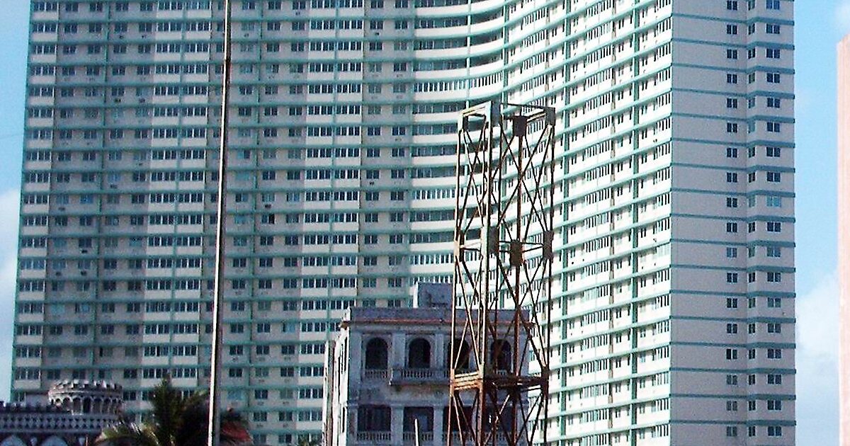 Edificio Focsa in Havana, Cuba | Tripomatic