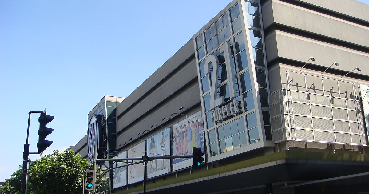 SM Supermart in Cubao, San Juan, Batangas, Philippines | Tripomatic