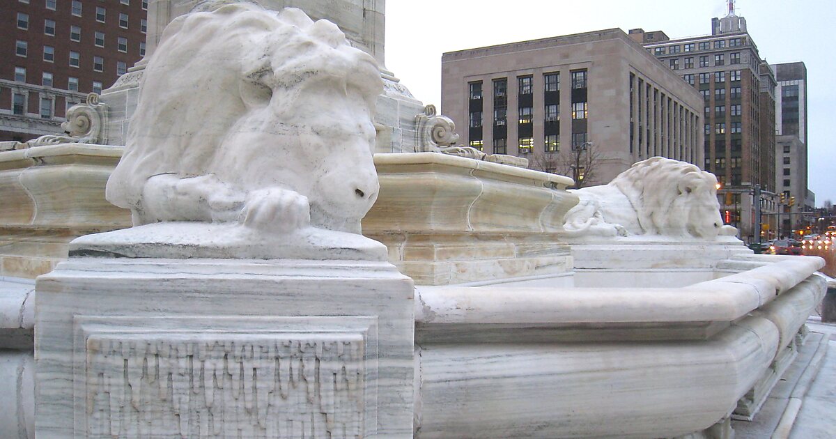 Niagara Square in Buffalo, New York, United States | Tripomatic