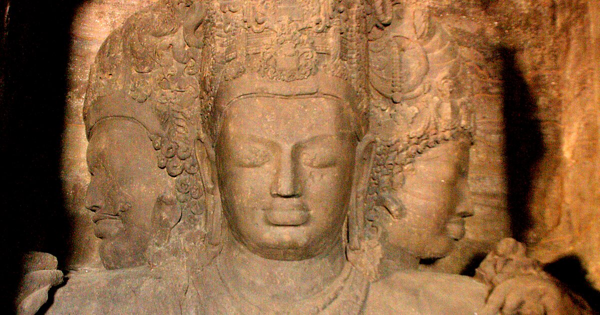 Elephanta Caves in Elephanta Island, India | Tripomatic