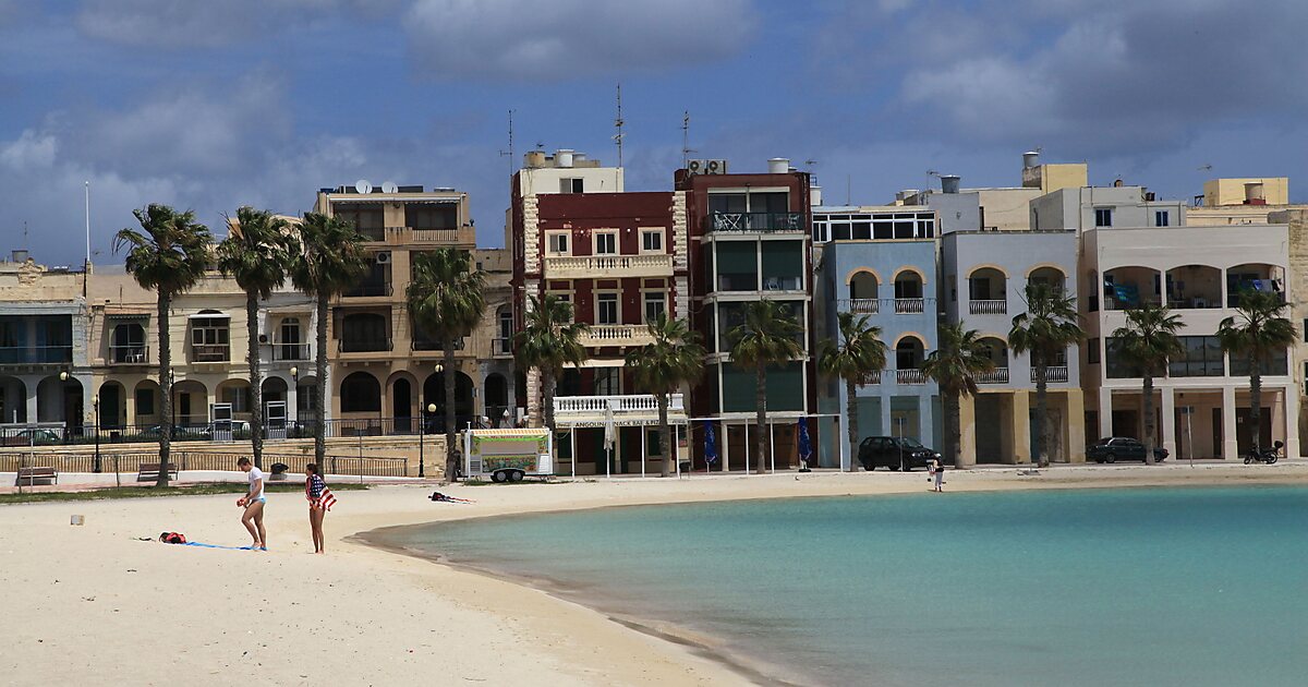 Pretty Bay in Birżebbuġa, Malta | Tripomatic