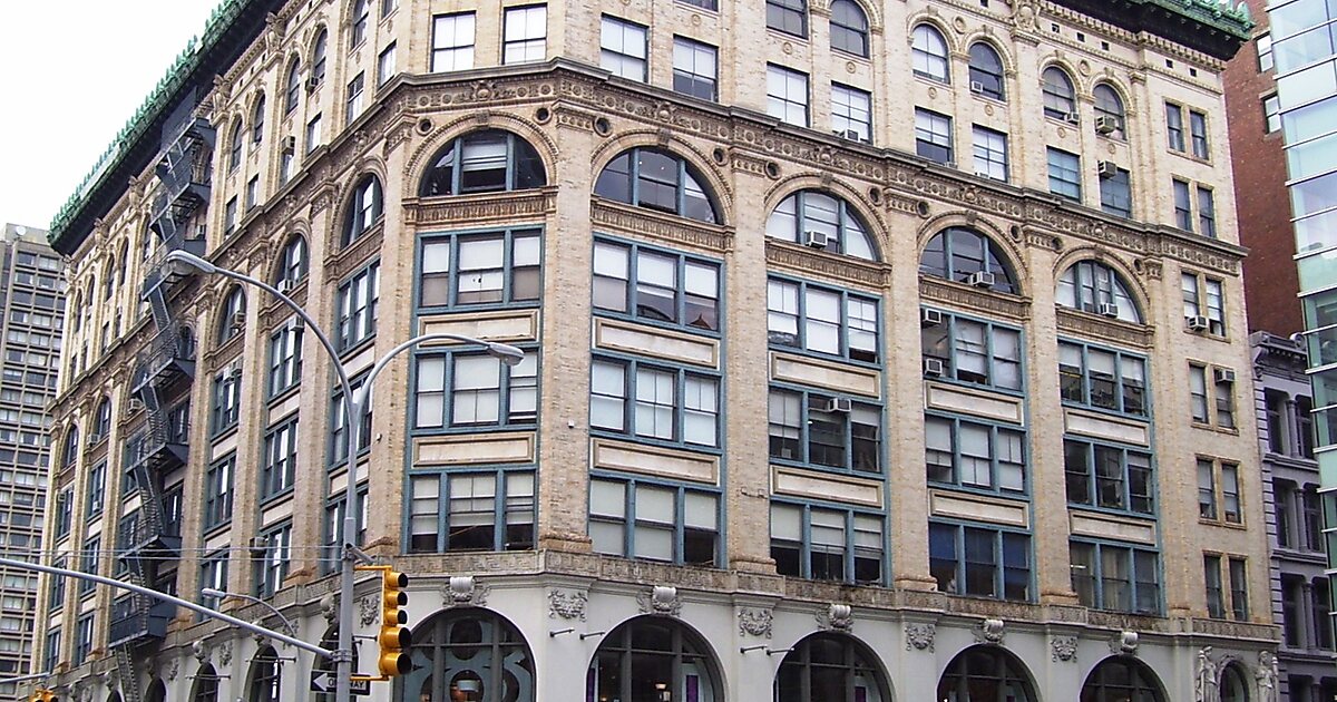 Cable Building in Manhattan, New York City | Tripomatic