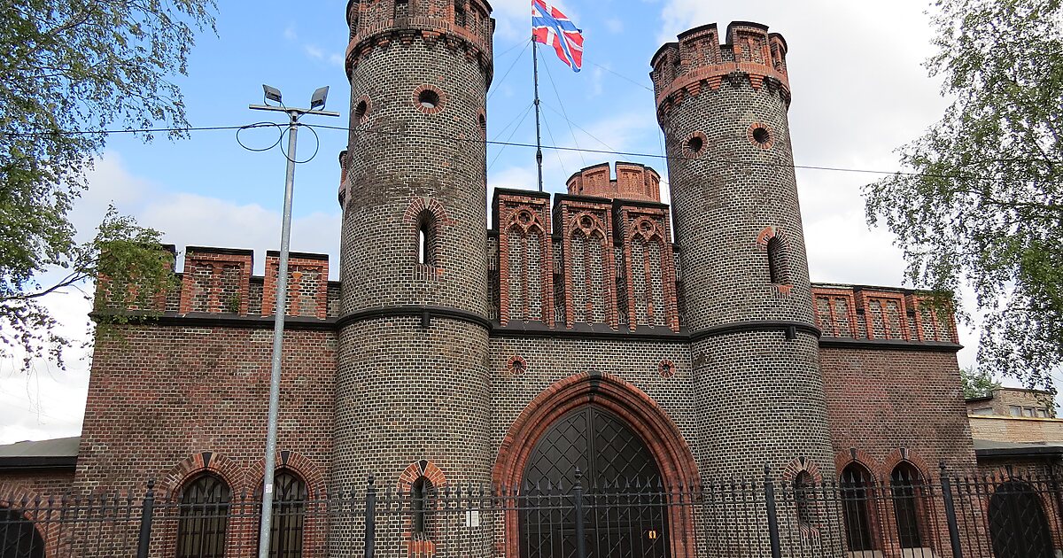 Friedrichsburg Gate in Kaliningrad, Russia | Tripomatic