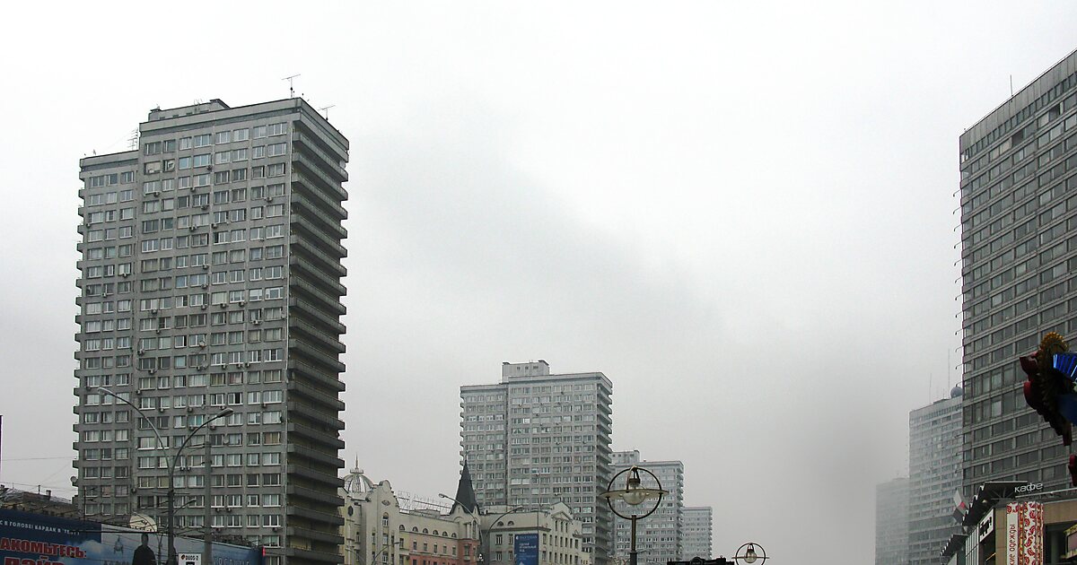 New Arbat Avenue in Arbat District, Moscow | Tripomatic