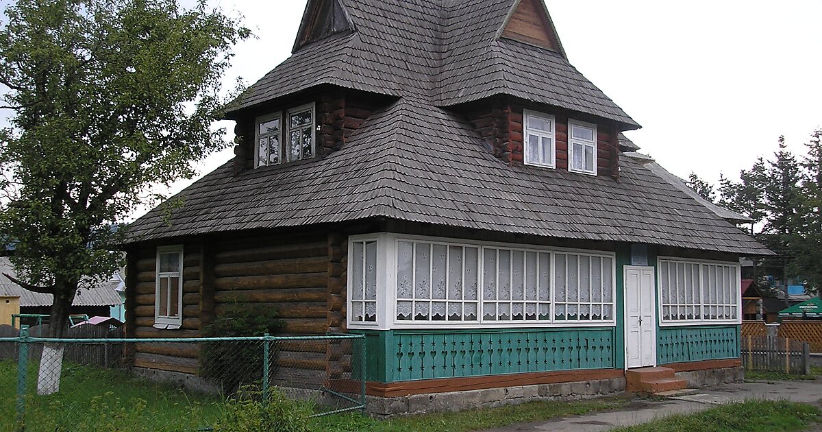 Kosmach in Ivano-Frankivsk Oblast, Ukraine | Tripomatic