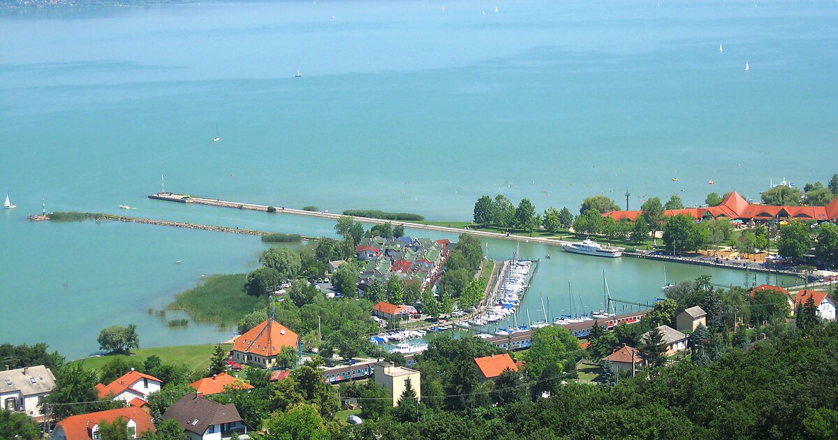 Lago Balaton em Transdanubia, Hungria | Tripomatic