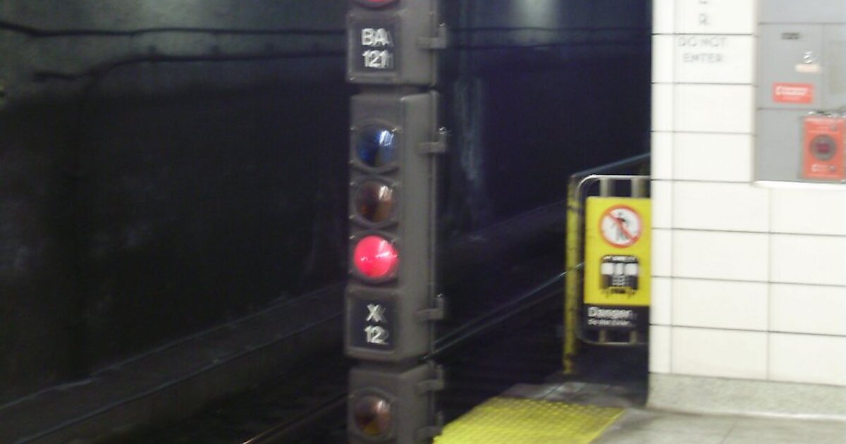 Islington station in Etobicoke, Toronto, Canada | Tripomatic