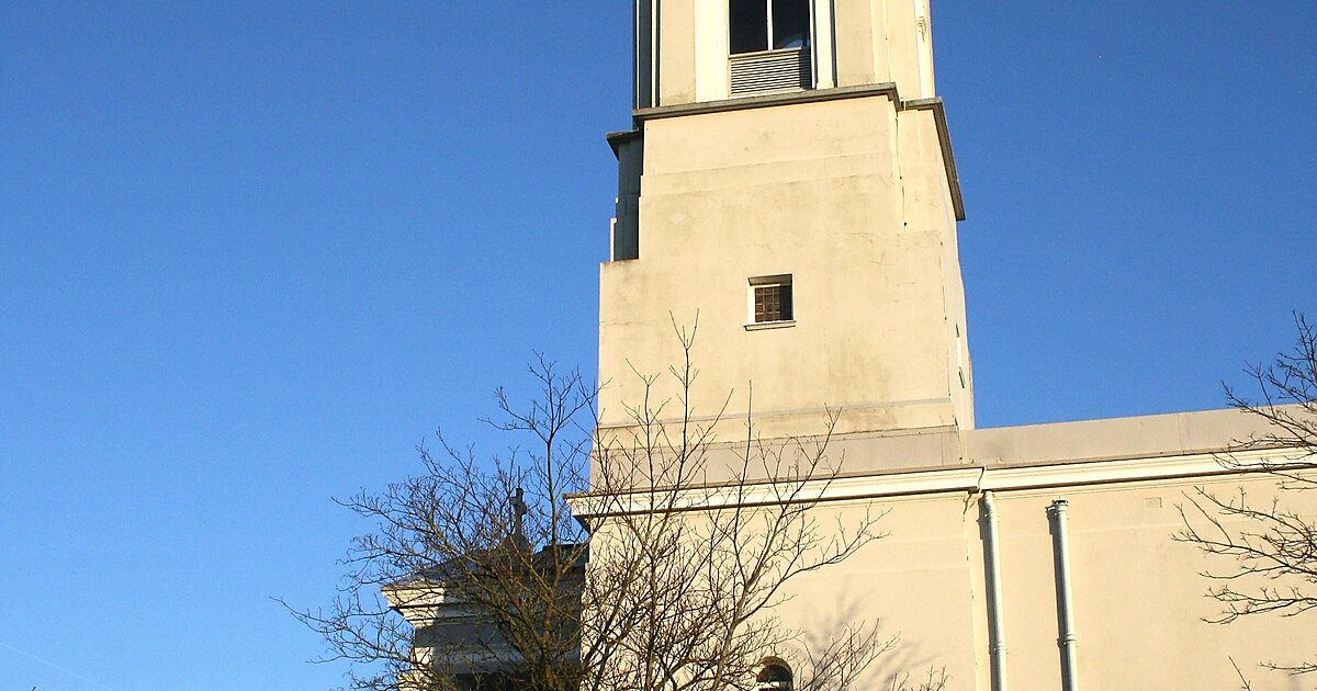 Newport in County Tipperary, Ireland | Tripomatic