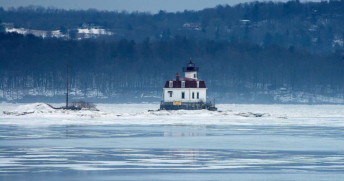 Esopus Meadows Lighthouse in Ulster | Tripomatic