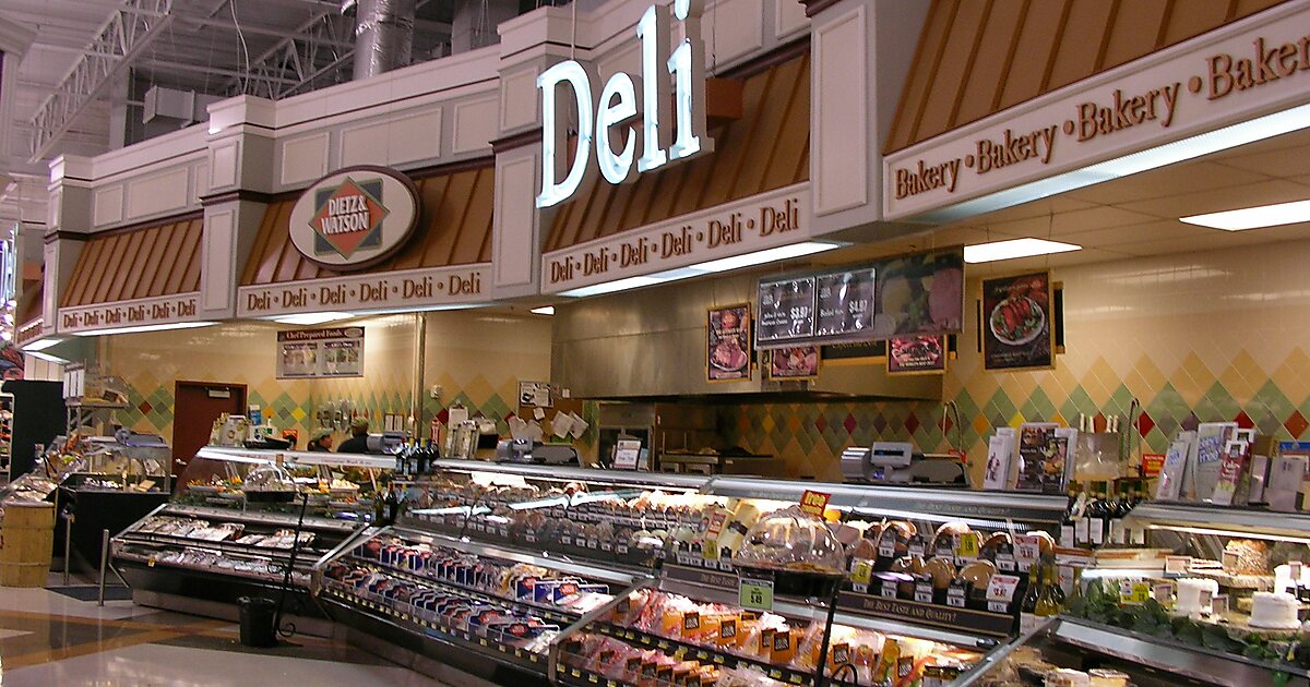 Harris Teeter in Huntersville, North Carolina, United States | Tripomatic