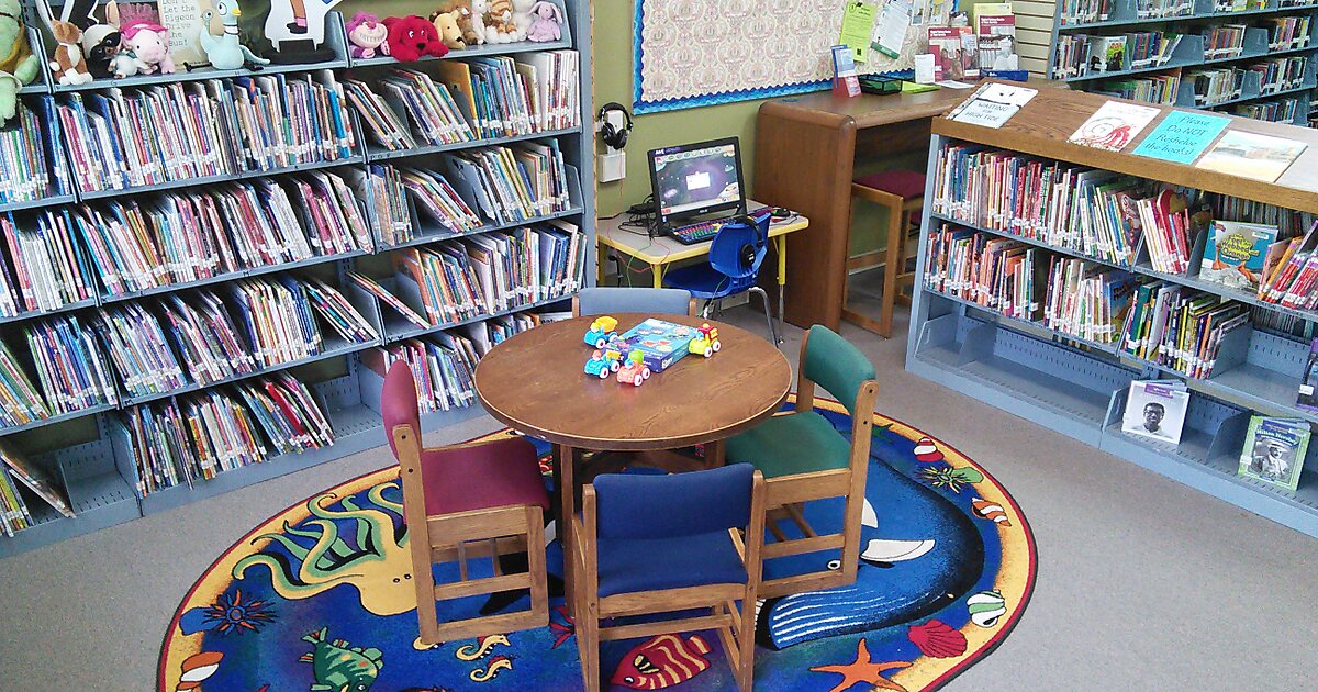 Twin Lakes Library System in Milledgeville, USA | Tripomatic