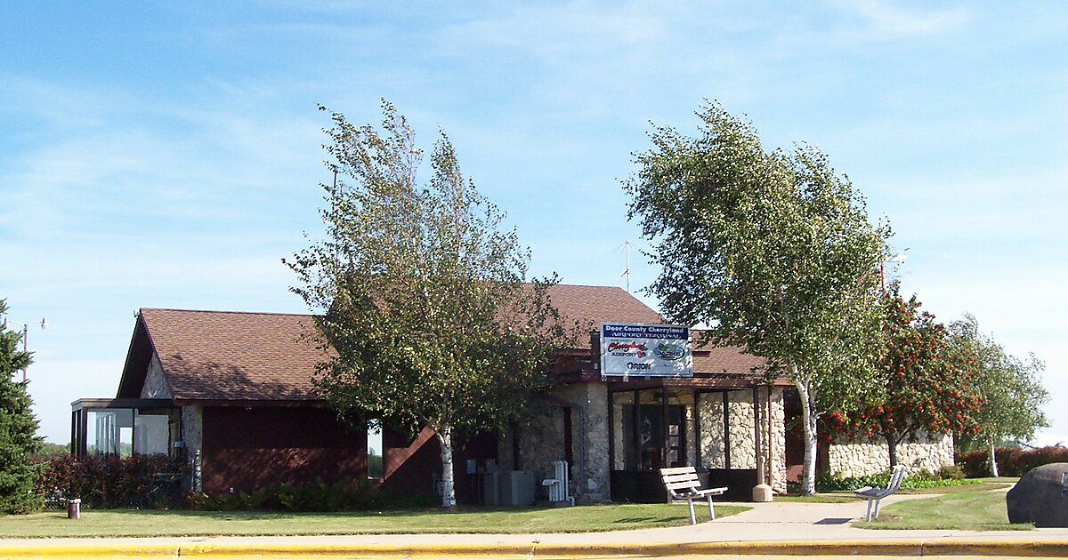 Door County Cherryland Airport in Door County, Wisconsin, United States ...