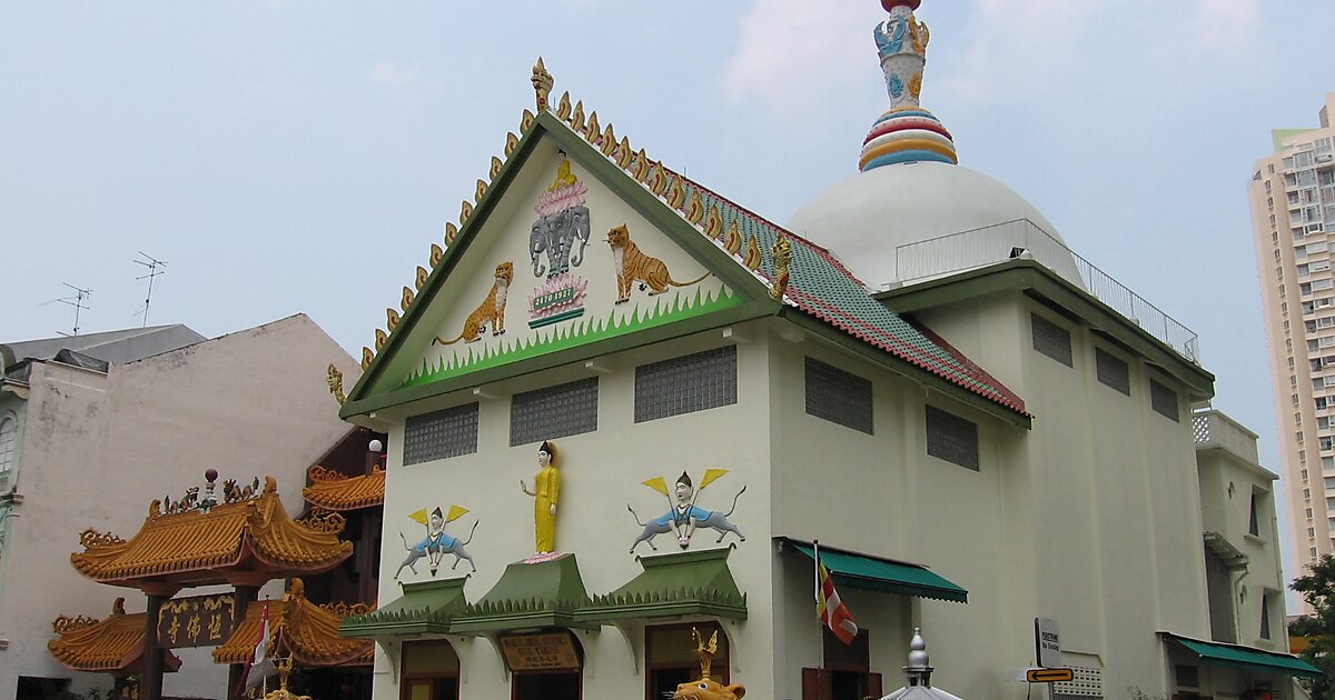 Sakya Muni Buddha Gaya Temple in Downtown Core, Singapore | Tripomatic