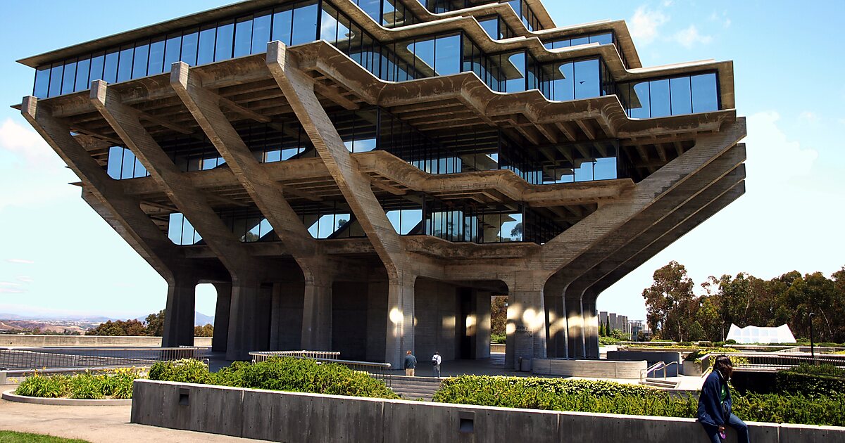 Geisel Library in University Center, San Diego, United States | Tripomatic